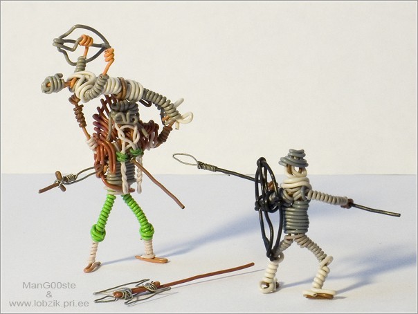 Simply Creative: Amazing Soldiers Made of Cables and Wires