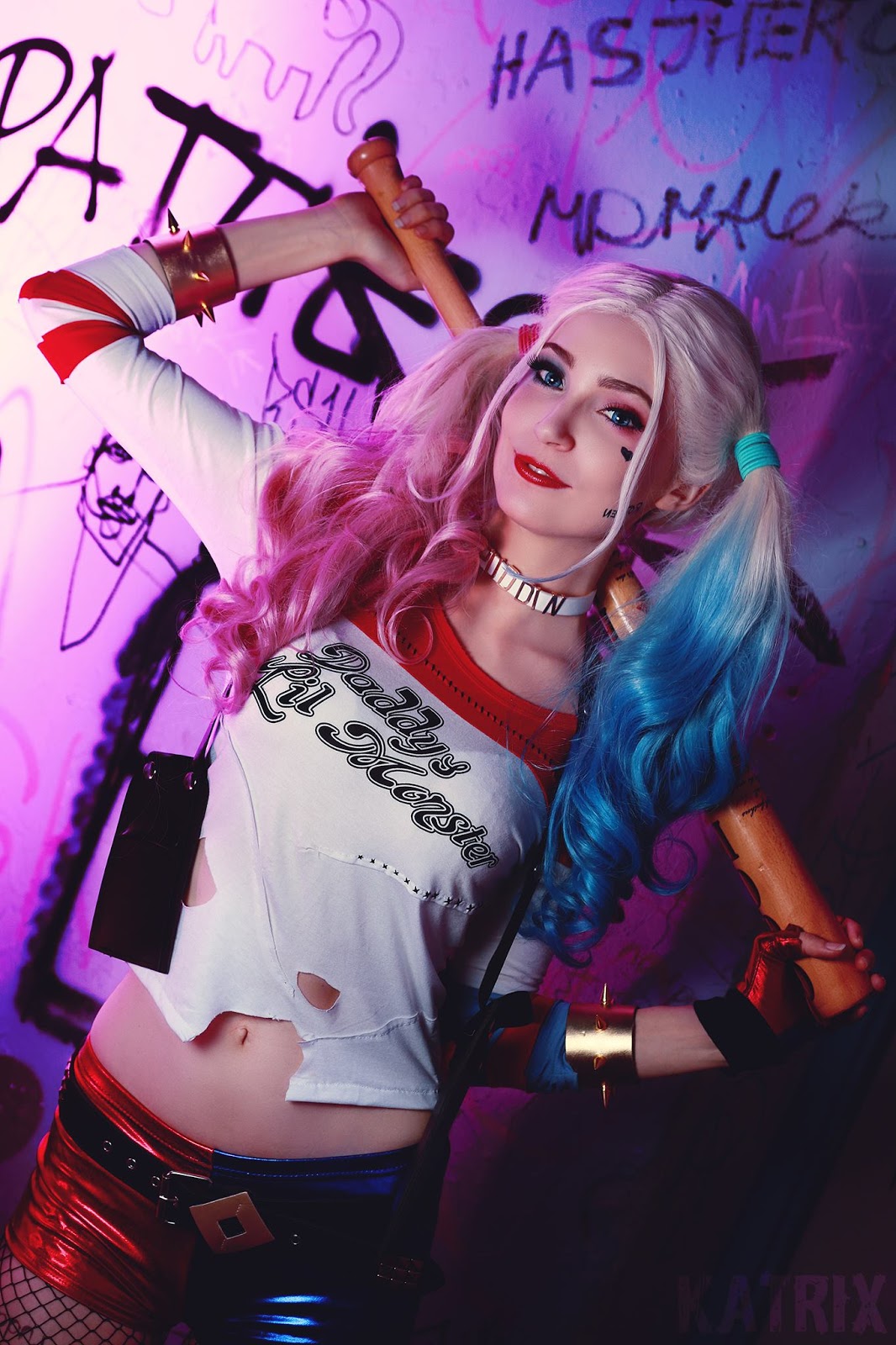 Elarte Cosplay: DC Universe: Suicide Squad - Harley Quinn Cosplay