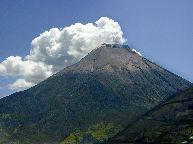 Tungurahua - Volcanian