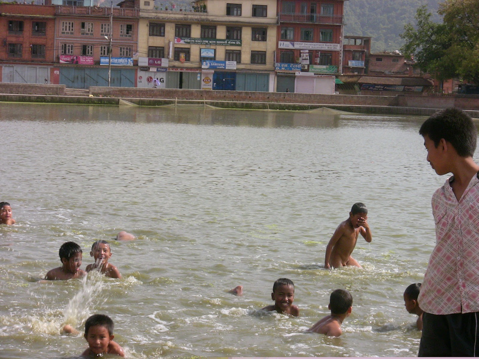 Nepal: A Tourist's Manual: Traveling with Children to Nepal