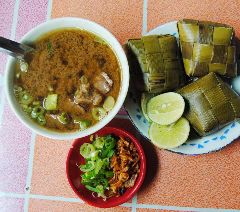 5 Makanan Khas Sulawesi Selatan Yang Terkenal - Mangan Enak