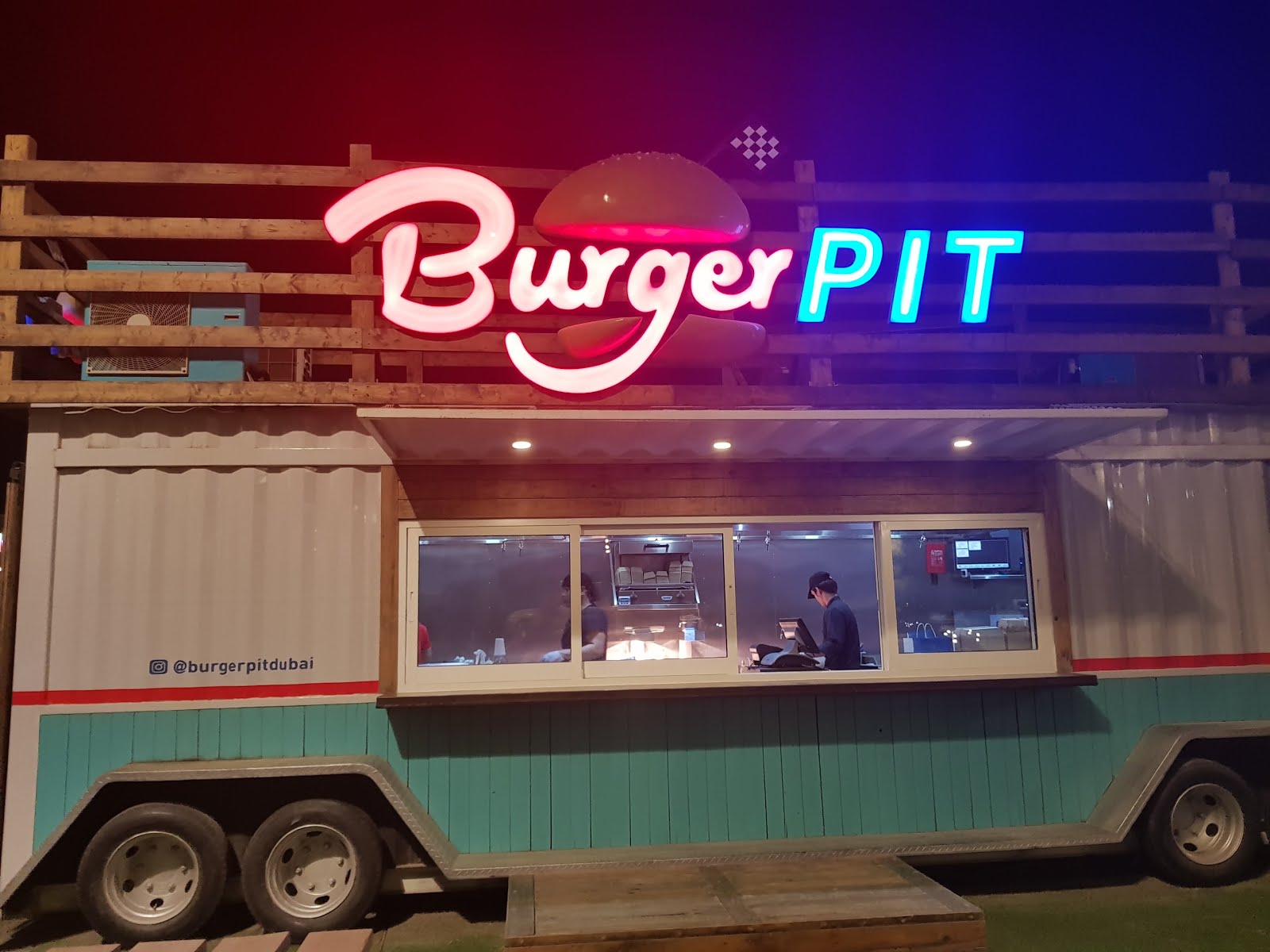 Burger Pit - Food Truck