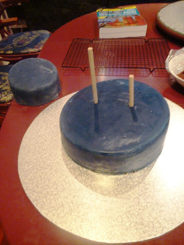 spoonfuls of goodness: Midnight Mayhem themed cake