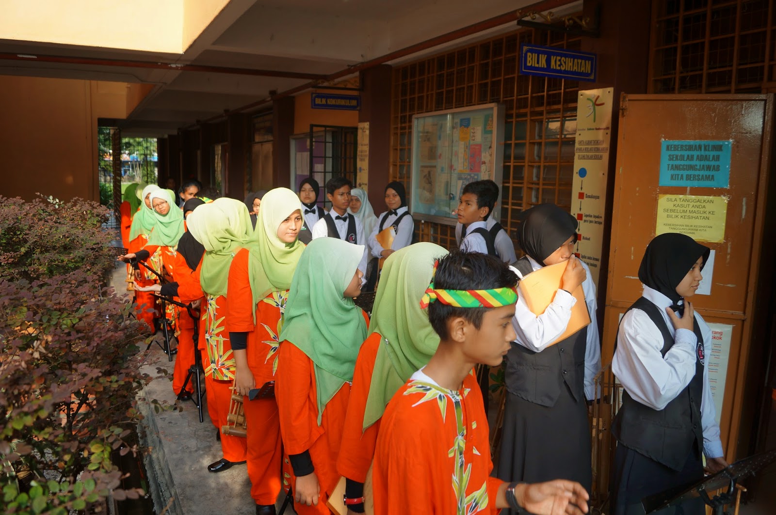Kelab Angklung Wariseni Official Website: Anugerah Cemerlang SMK Taman ...