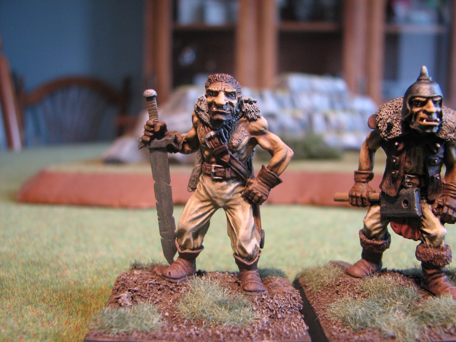 15mm Sci Fi Small Soldiers: Ral Partha Ogres, Bob Olley sculpts