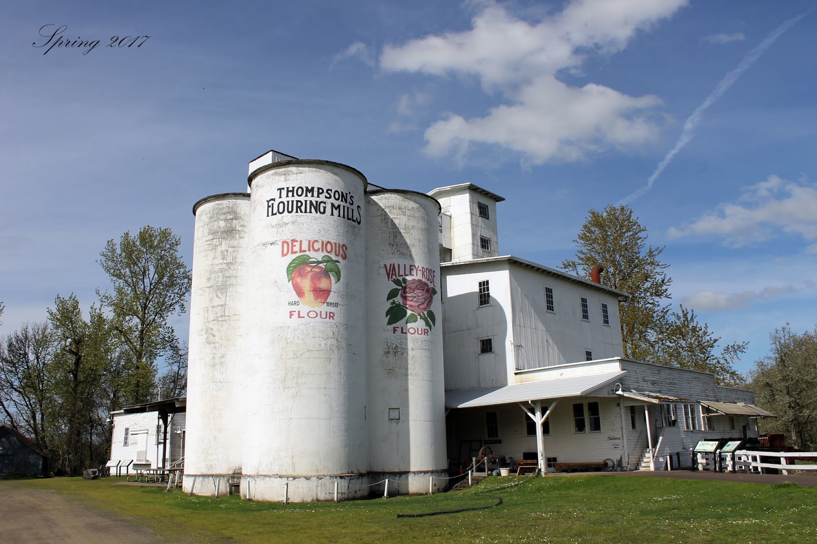 Ronald Borst Journalism: Thompson's Mills State Park in Shedd, Oregon