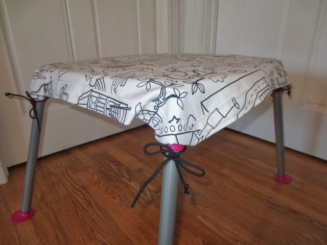 TheElegantArtist: DIY: "Coloring Book" Fabric Tablecloth!