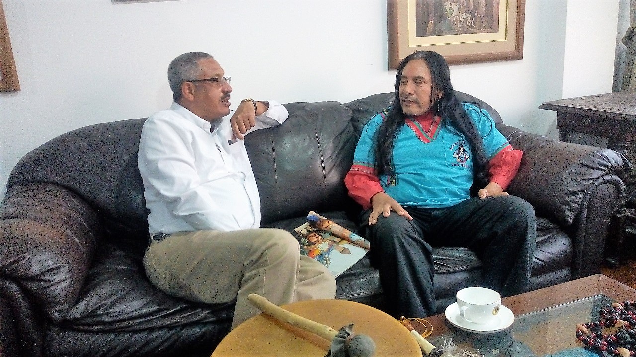 LA CARTELERA, CANAL CULTURAL DEL PERÚ: ENTREVISTA AL ARTISTA ...