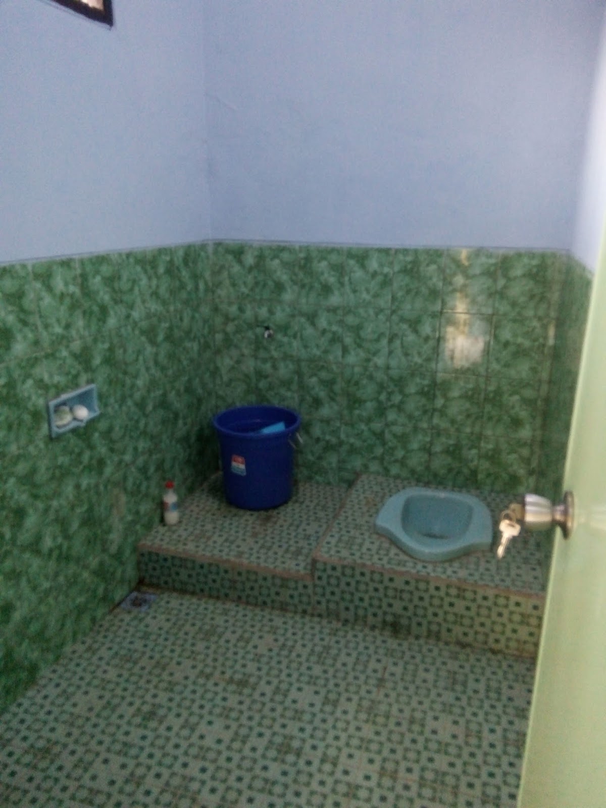 WC Ruang Kepala Sekolah ~ SEKOLAH ADIWIYATA