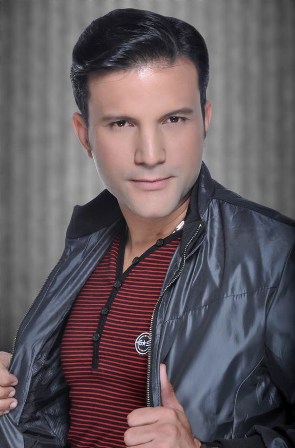 César Román - Diverso Magazine