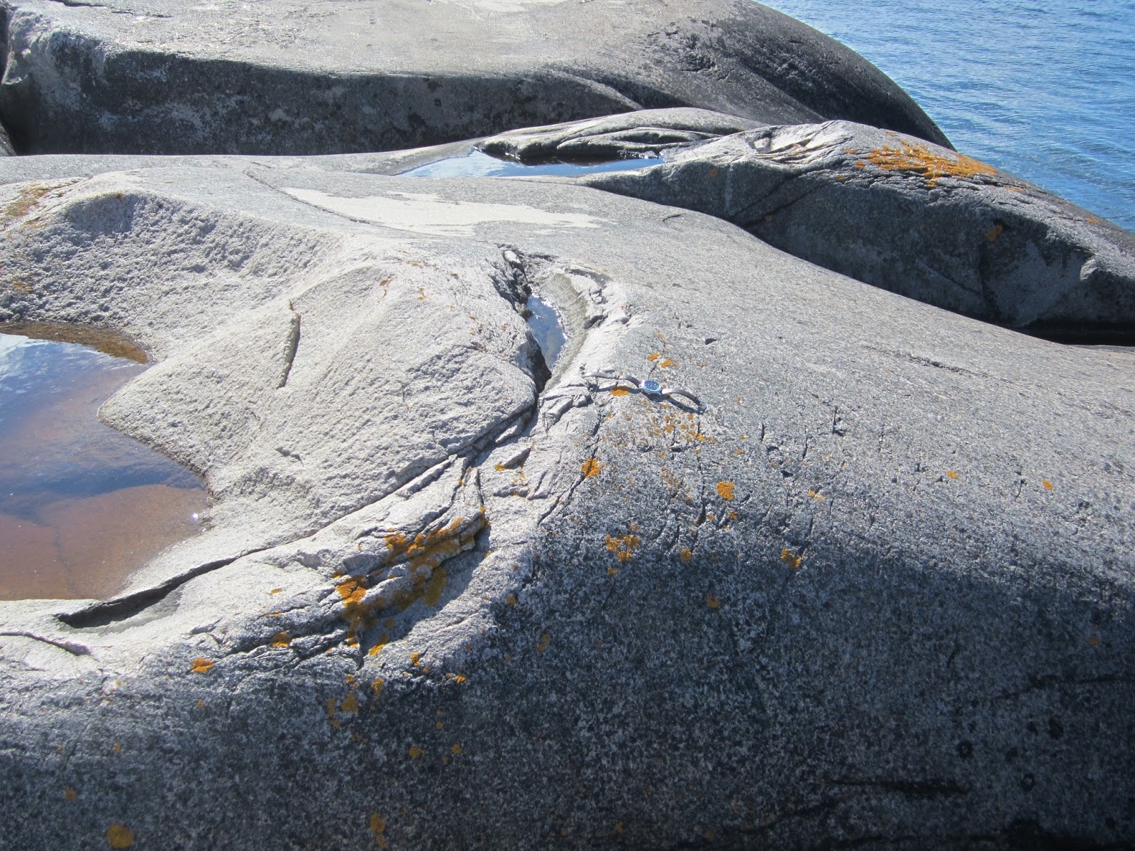 Stonehenge and the Ice Age: Roches moutonnees in the Stockholm Archipelago