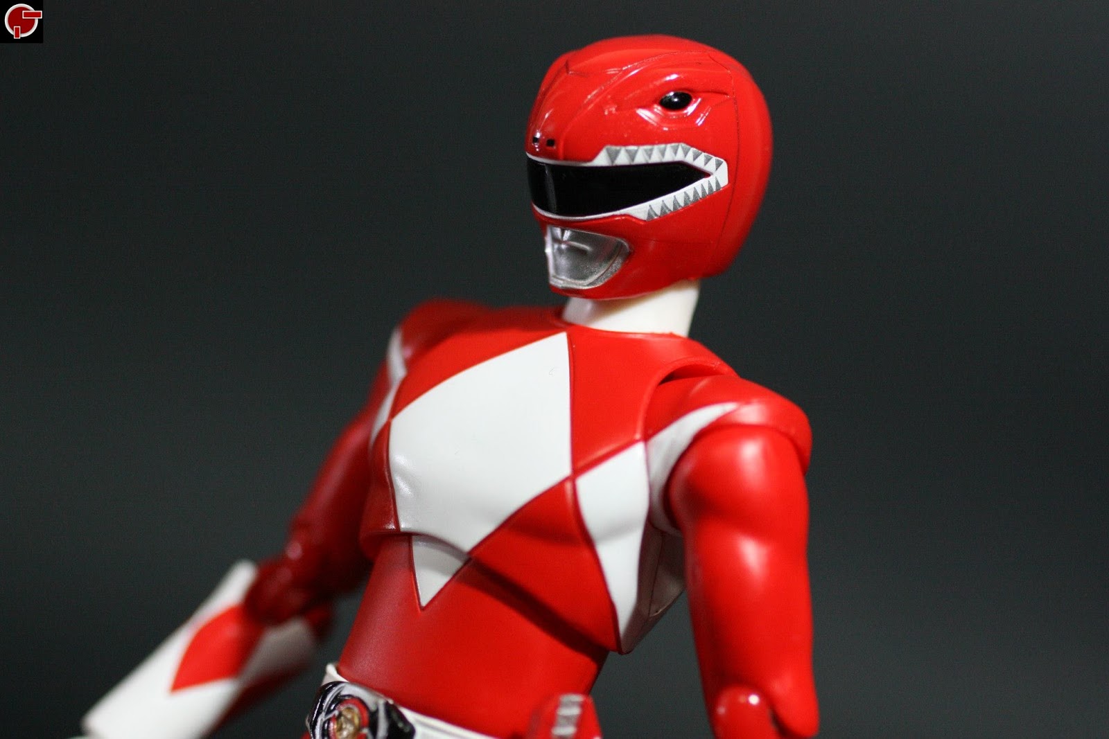 Firestarter's Blog: Toy Review: S.H. Figuarts Tyranno Ranger (Red Ranger)