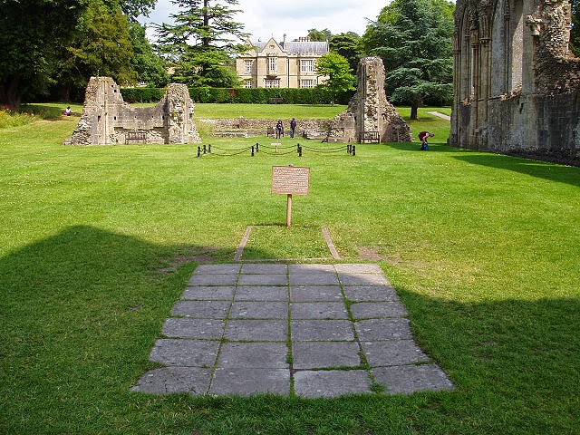 Clas Merdin: Tales from the Enchanted Island: The Burial Cross of King ...