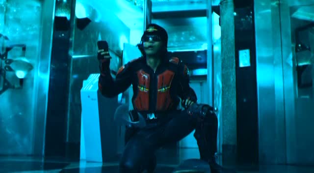 Taliesin meets the vampires: Antoo Fighter: Amukan Drakulat! – review