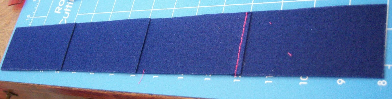 Momma C Designs: Lined Felt Jewelry Box