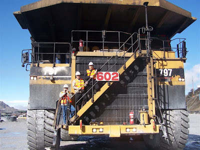 KnowTheAuto by SM: The Automobile Godzilla: Bucyrus MT6300AC