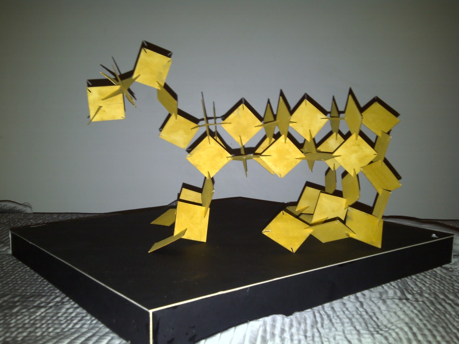 RonaldD: Abstraccion de un animal en figuras geometricas