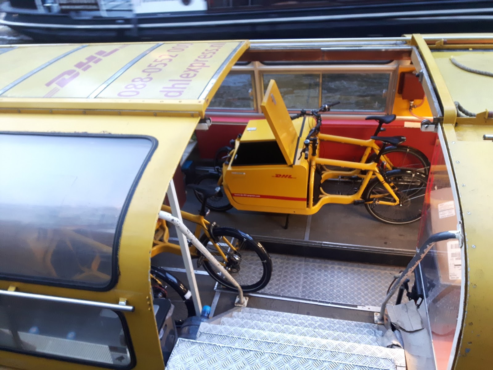 International Cargo Bike Festival: Boat-Bike: DHL's multimodal ...