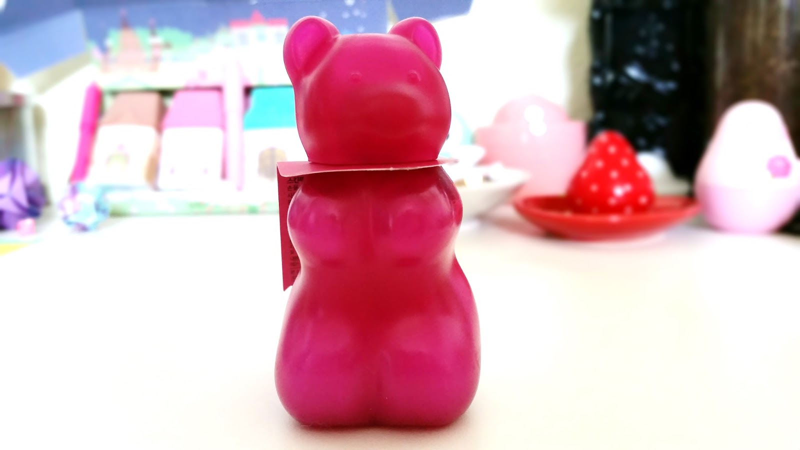 SKINFOOD Gummy Bear Jelly Hand Cream Review | Dreams to Creations