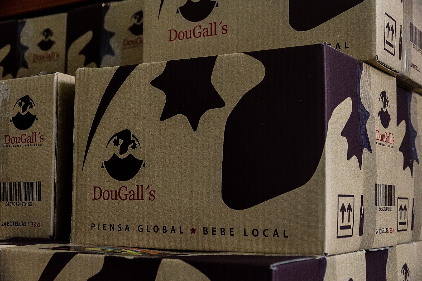 Les Fartures: Visita a Dougall's
