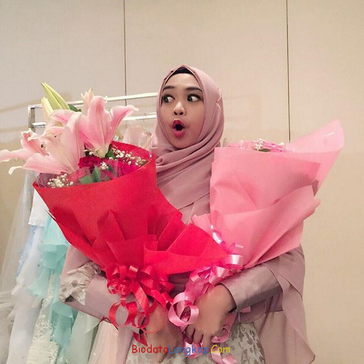 Foto Dan Biodata Lengkap Ria Ricis