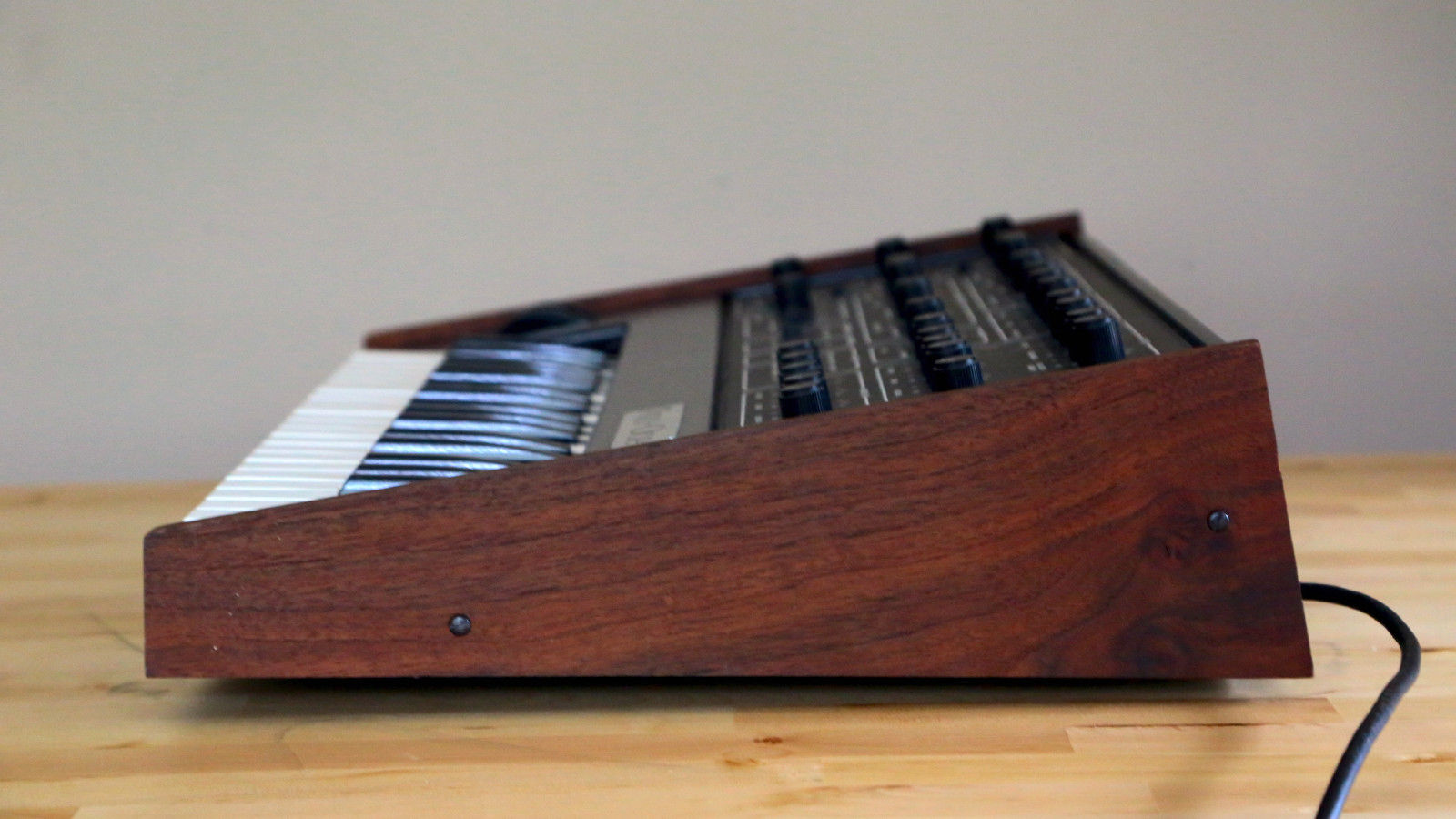 MATRIXSYNTH: Sequential Circuits Instruments Pro One