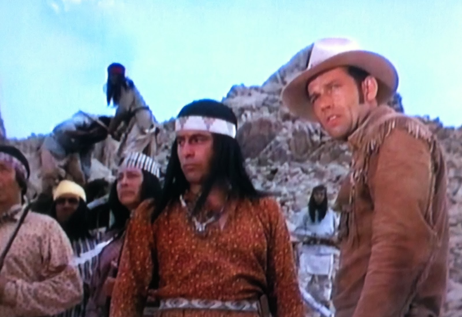 The Horn Section: Television Review: HONDO: "Hondo and The Savage" (1967)