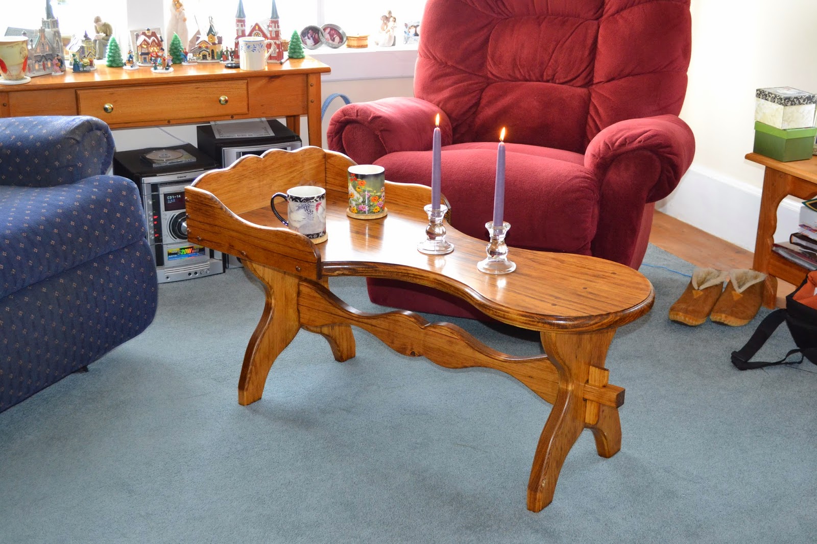 This strange table :) : r/whatisthisthing