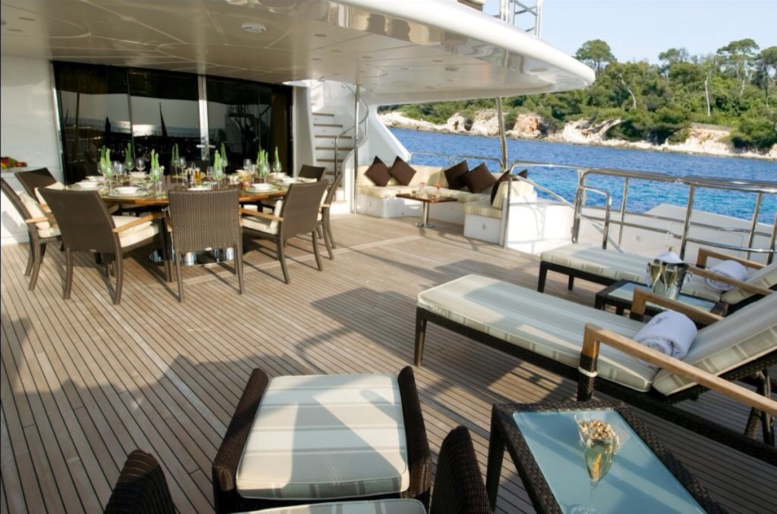 Puerto Vallarta yacht charters: 120 ft luxury Yacht for up to 40 people