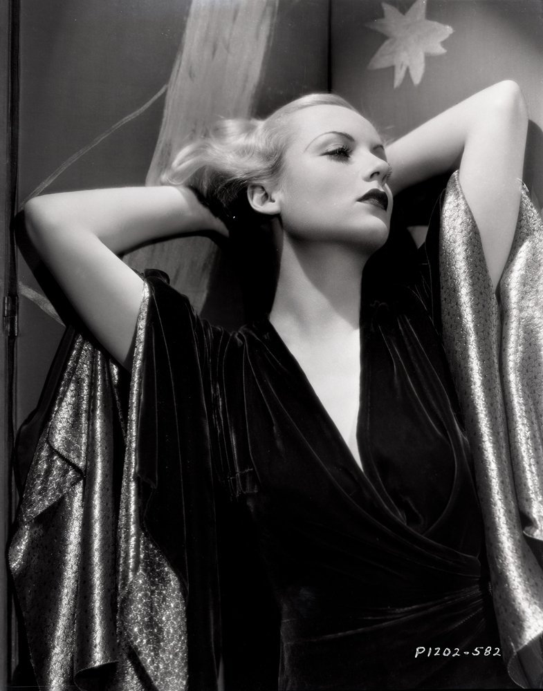 Dividing Vintage Moments : Grace of Glamour Carole Lombard