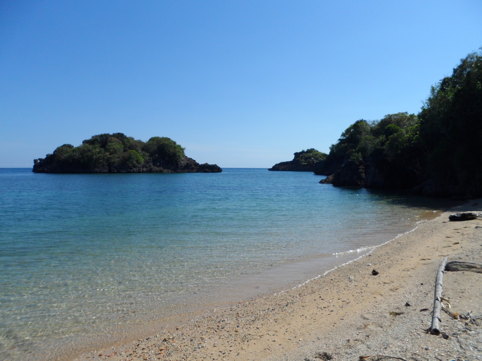 RD Traveller: TINMR Escapade (Taklong Island National Marine Reserve)