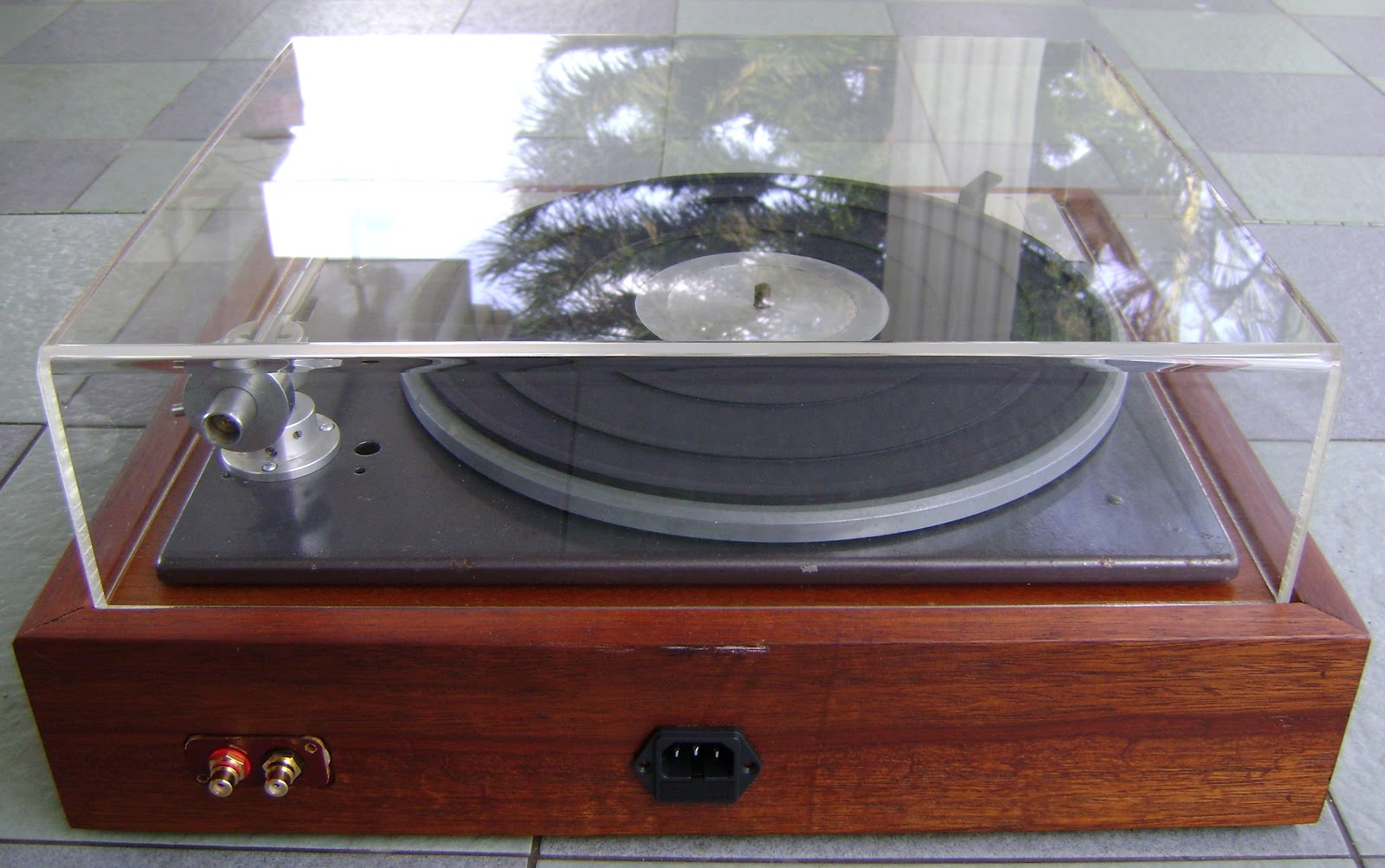 KINTA VALLEY AUDIO: Lenco L75 turntable ( Used ) Sold