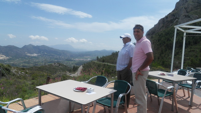 Paseo y comida: Coll de Rates, vistas que no debes perderte