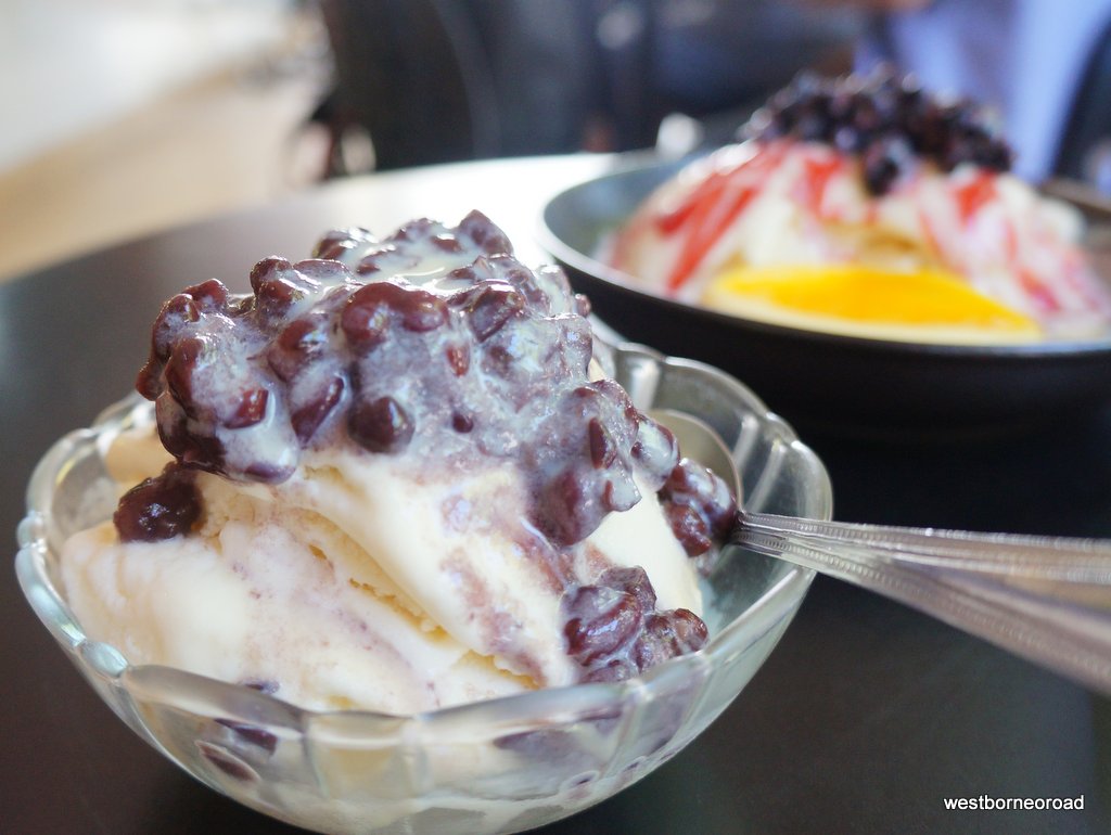 Experiencing Local Halal Certified Food in Tainan (1) ~ West Borneo Road