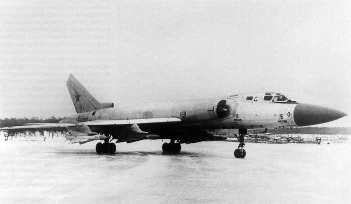 nhungdoicanh: Tupolev Tu-28 / 128 Fiddler