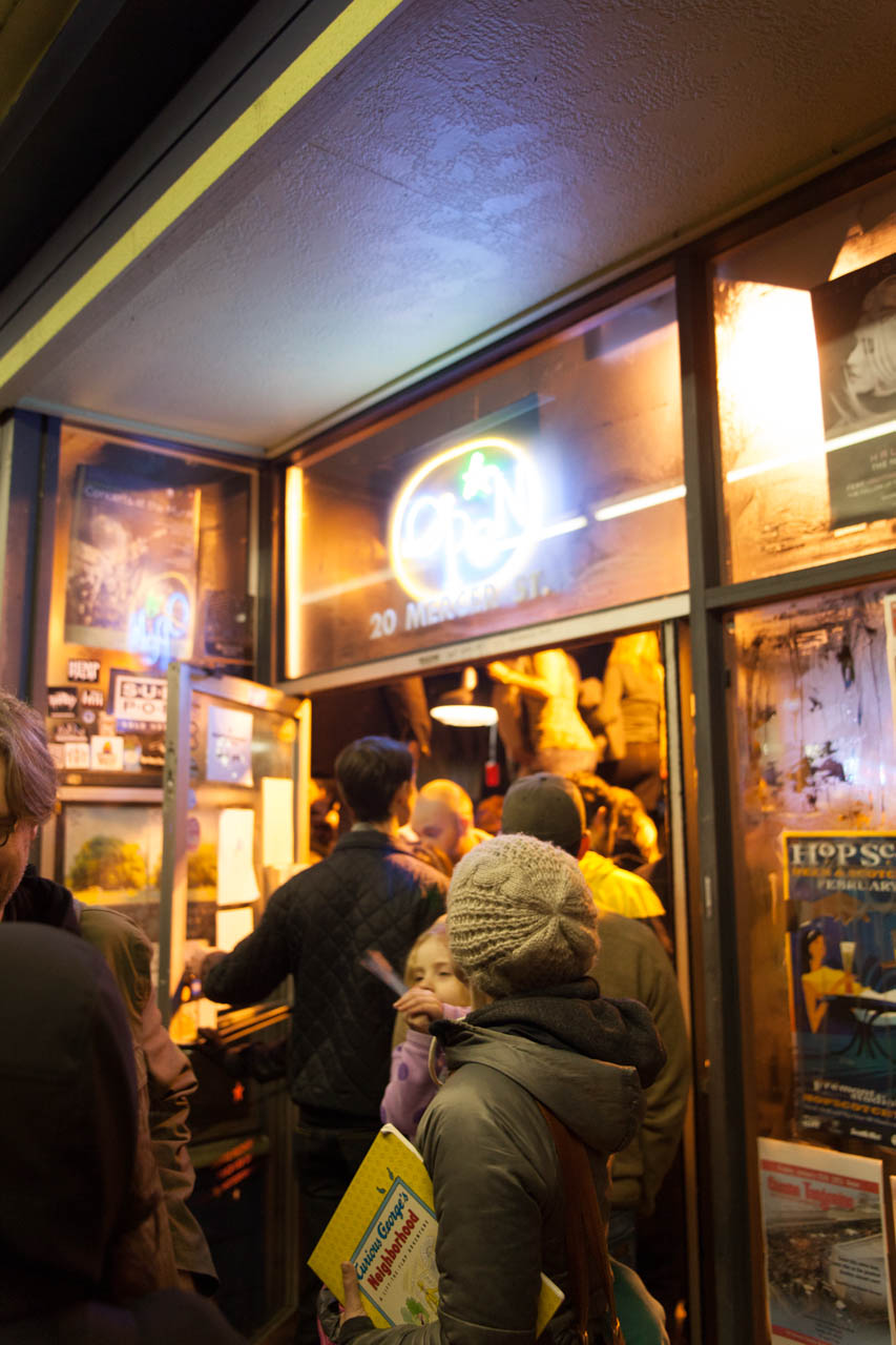 RIP EASY STREET RECORDS, LONG LIVE EASY STREET RECORDS! PHOTOS BY COLBY ...