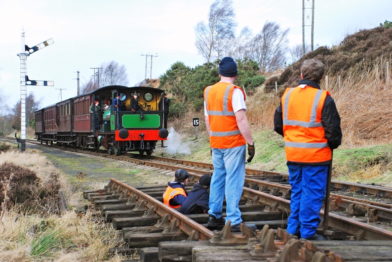 Tanfield Railway Blog: Trackwork