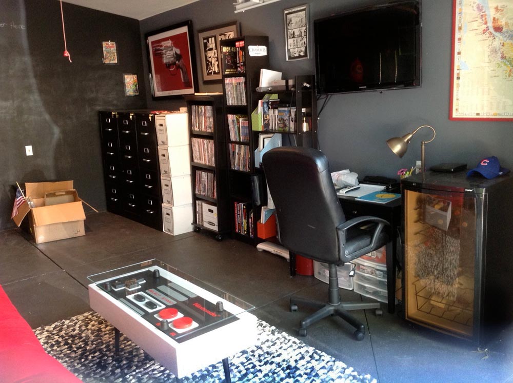 If It's Hip, It's Here (Archives): Handcrafted Nintendo NES Controller ...