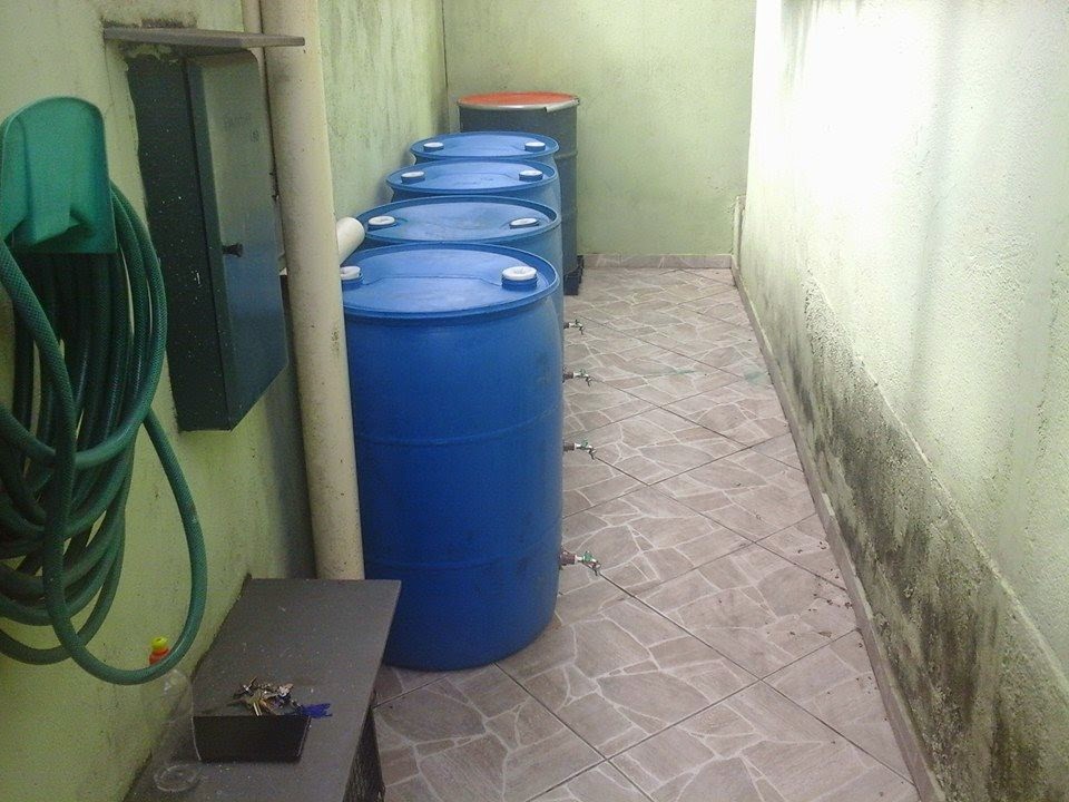 Tambor Bombonas Tonel Barril de PlástIco : Tambor Bombonas em Série ...