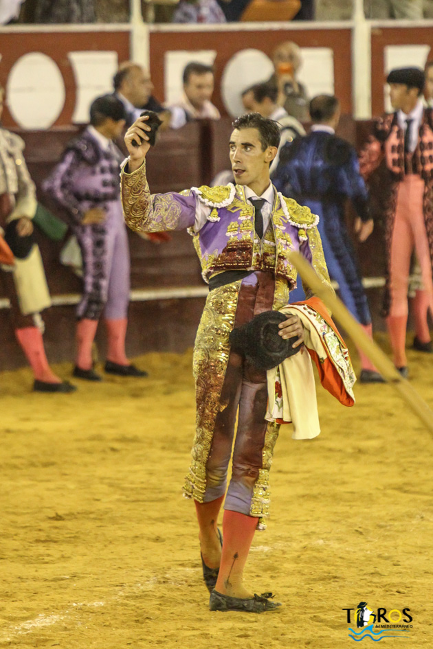 Gelán Noticias: TOROS.- Jimenez Fortes, a buen nivel, dos orejas y ...