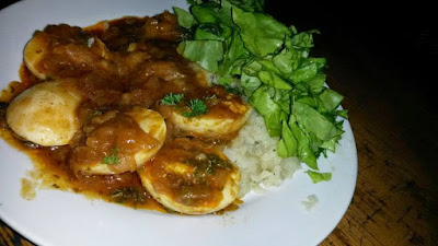 LEKKER RESEPTE VIR DIE JONGERGESLAG: KERRIE EIERS OP RYS