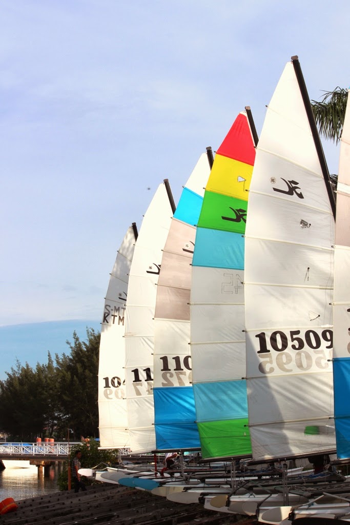 Layaran dan Snorkeling di Pulau Beras Basah Bontang ~ Farizan's Blog