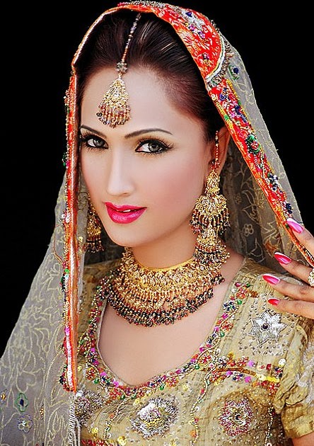 Best Indian Shaadi Dresses | A Creative Life