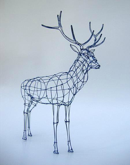 Aprende cómo hacer de forma casera figuras navideñas de alambre ...