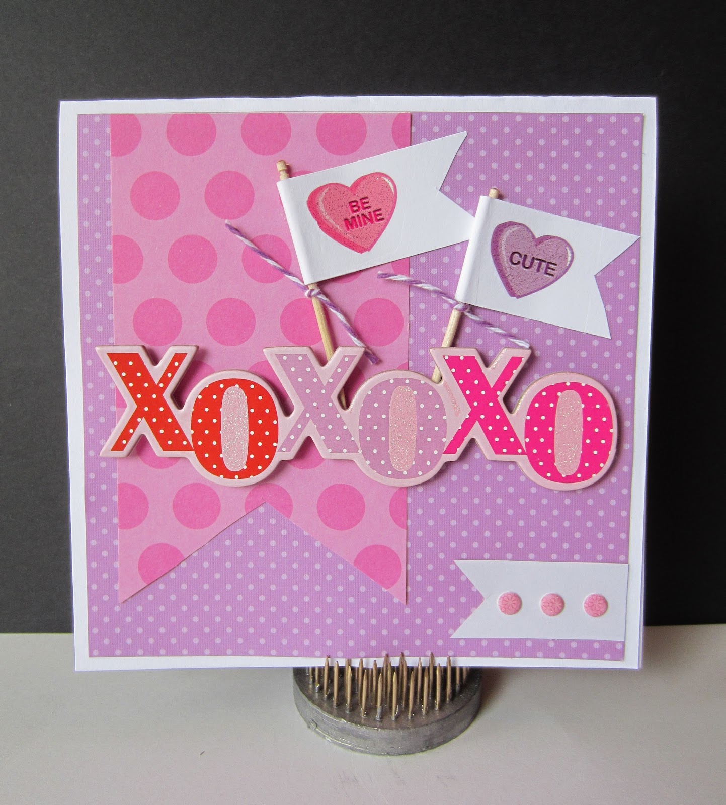Scrapping with Christine: XOXOXO - Momenta card and tutorial