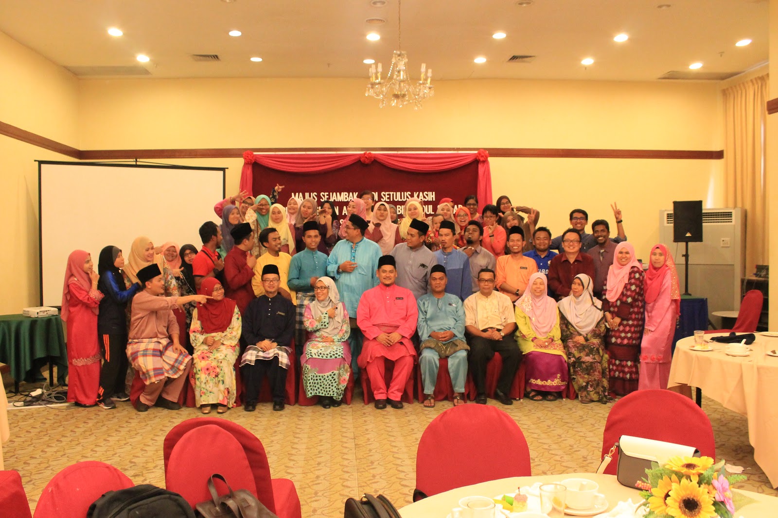 MAJLIS PERPISAHAN TUAN PENGETUA EN ABDUL RAZAK BIN ABDUL SAMAD | SMK ...