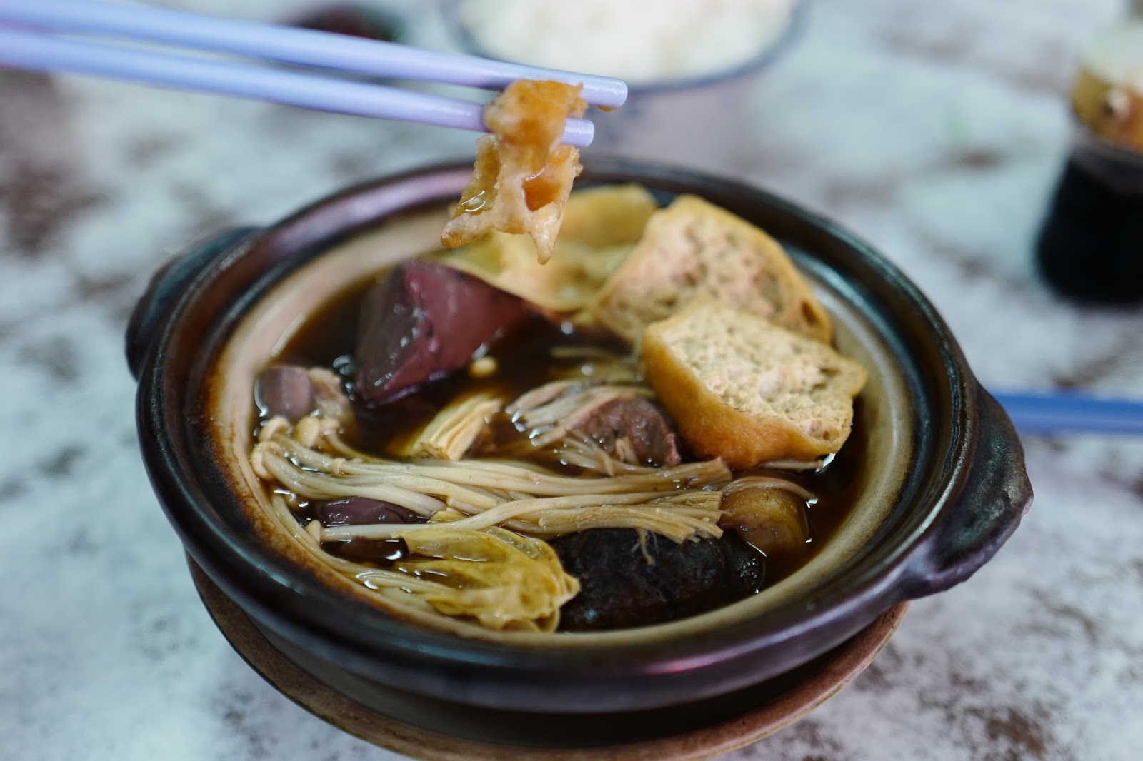 JE TunNel: FOOD for Thought @ Betong, Thailand!