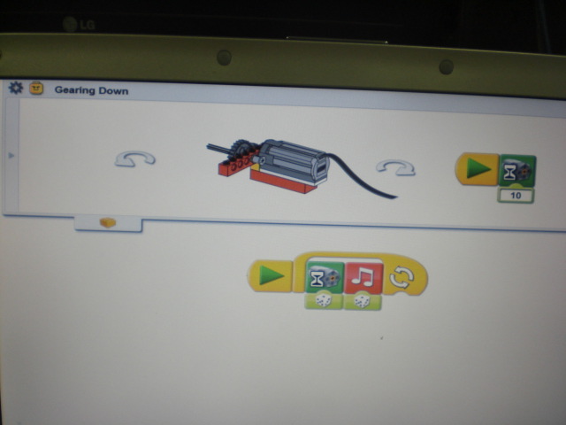 Coding, Programming and Junior First LEGO League: LEGO Gearing down