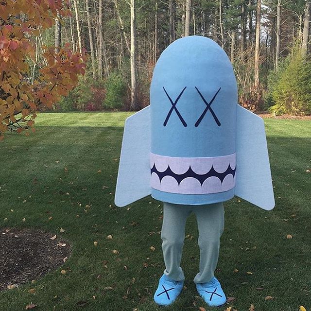 J.ME. (￣ε(#￣): Fan Made Kaws Halloween Costume