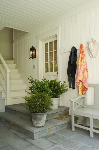 Entry Style and Hooks - Northern California Style